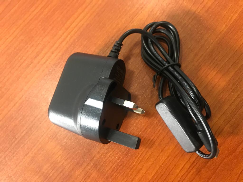 15 W USB-C Power Supply for Raspberry Pi 4 (China) | Microchip.lk